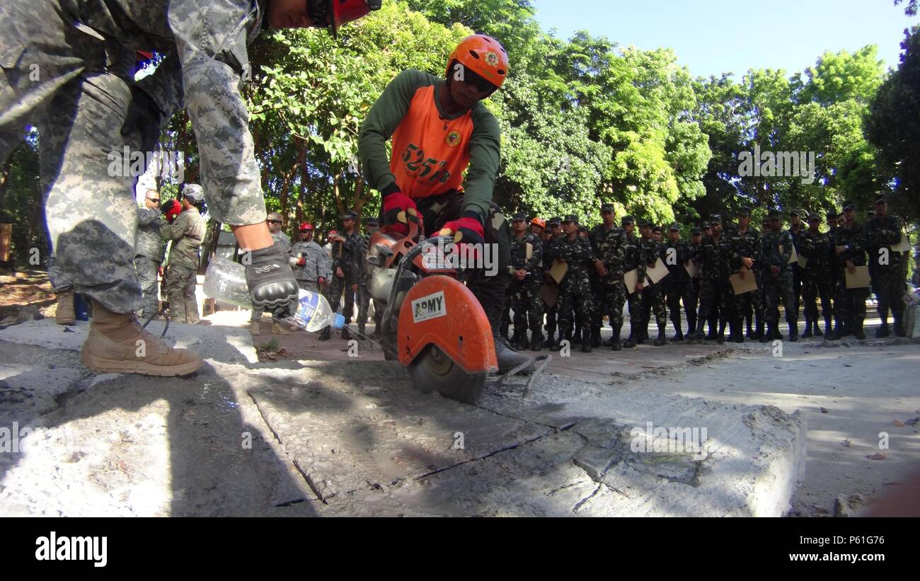 Breaching technique hi-res stock photography and images - Alamy