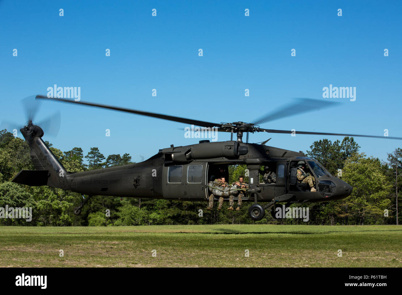 U.S. Army Capt. Bert Ferguson and Sgt. 1st Class Keith Batchelder ...