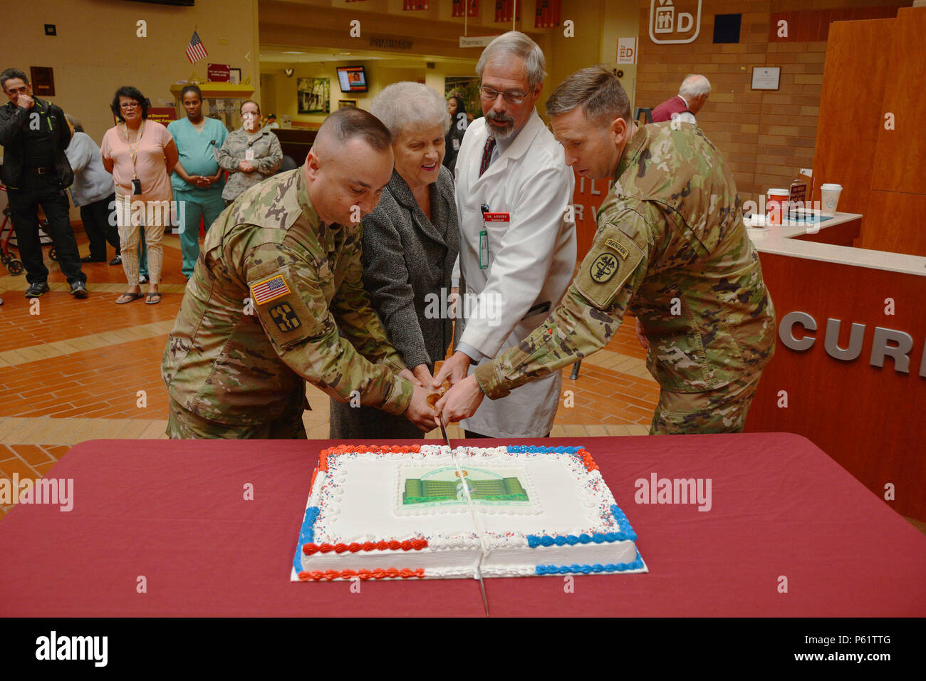 Master Sgt. John Beall, Carolyn Putnam, Dr. Gregg Anders and Col. Mark ...
