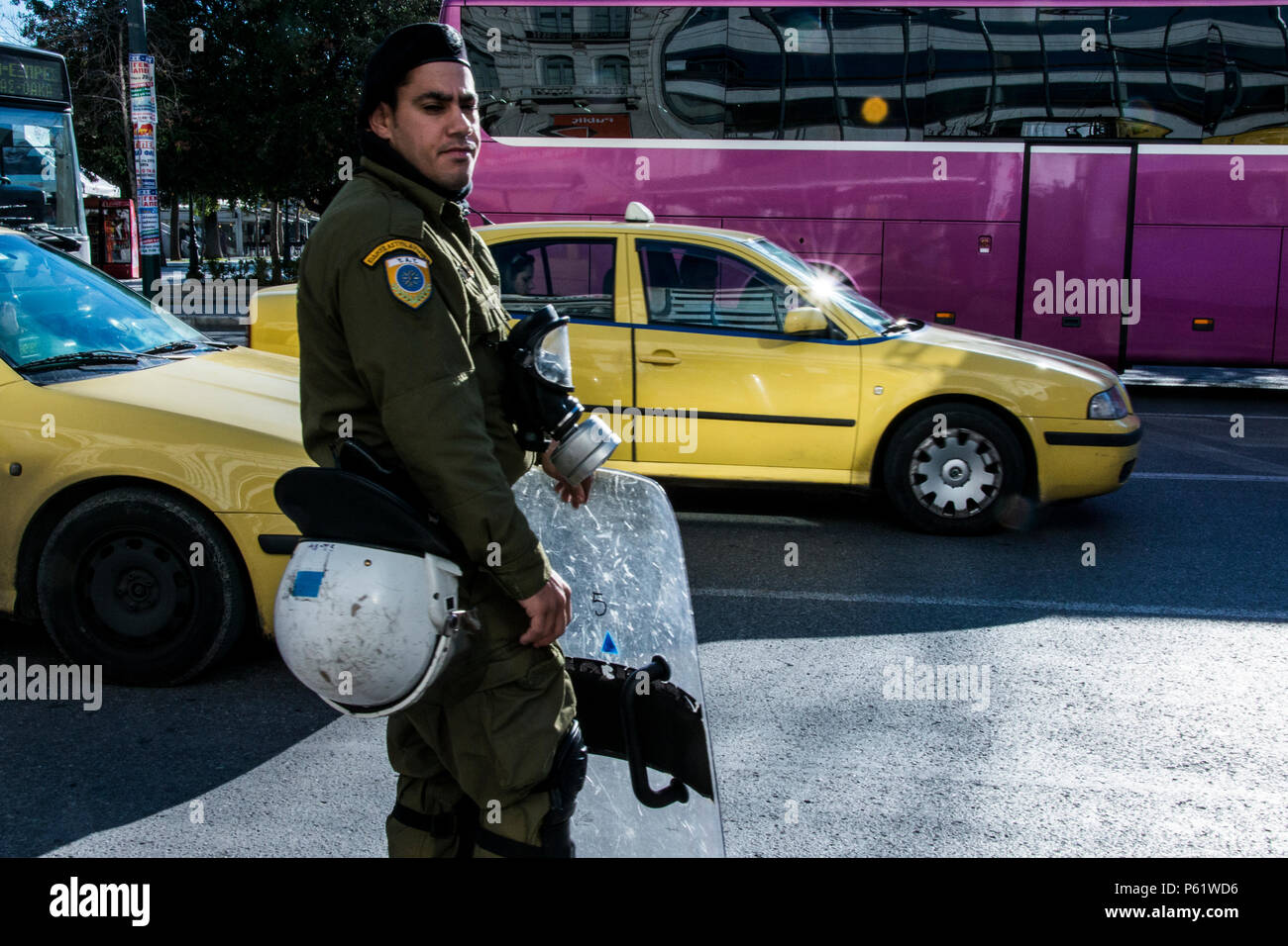 Riot uniform hi-res stock photography and images - Alamy