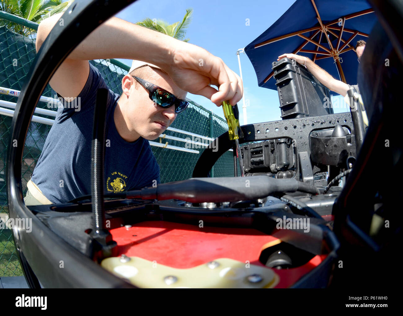 Seabotix remotely operated vehicle hi-res stock photography and images ...