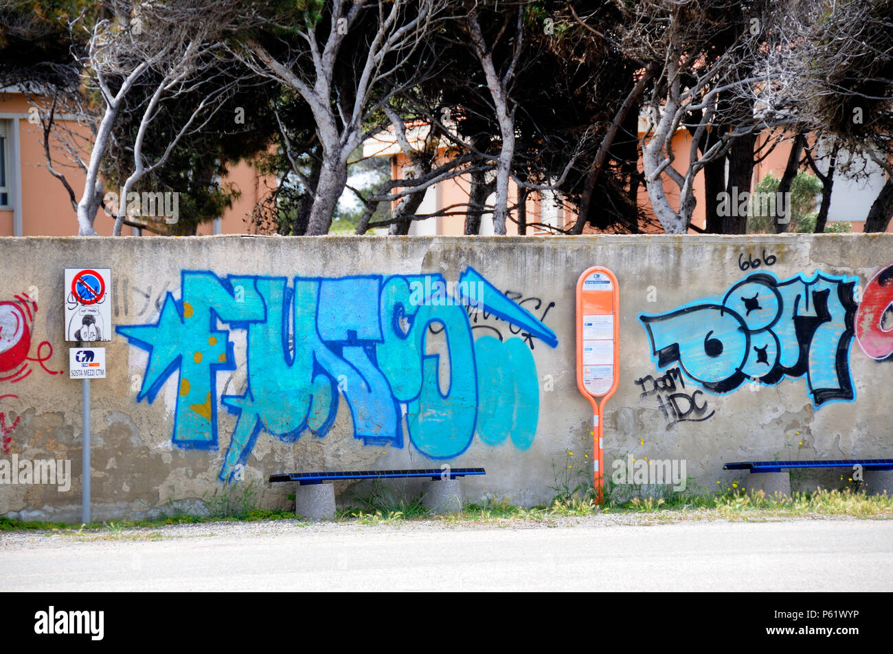 Grafitti graffitti hi-res stock photography and images - Alamy