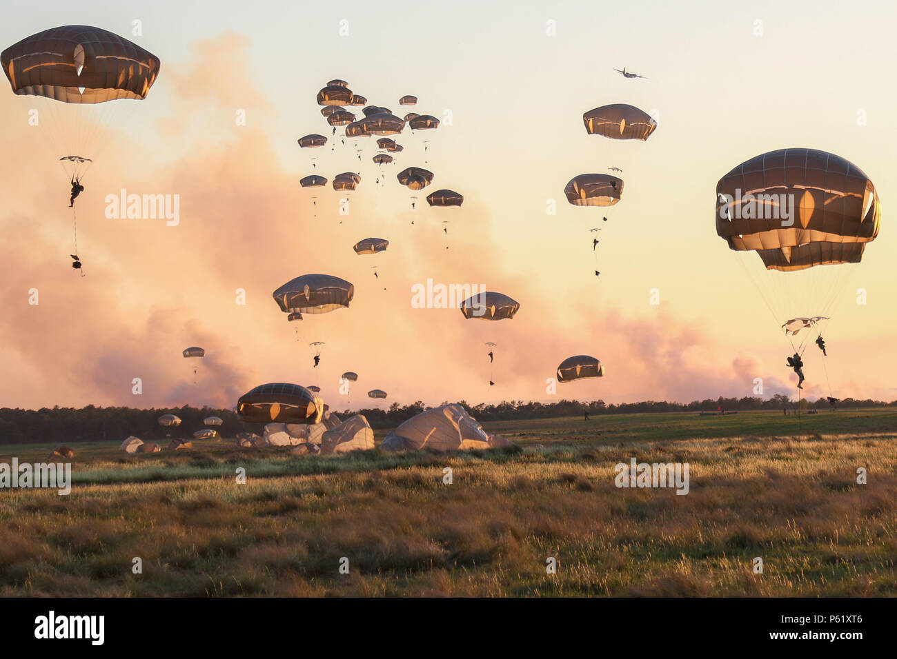 Prop blast hi-res stock photography and images - Alamy