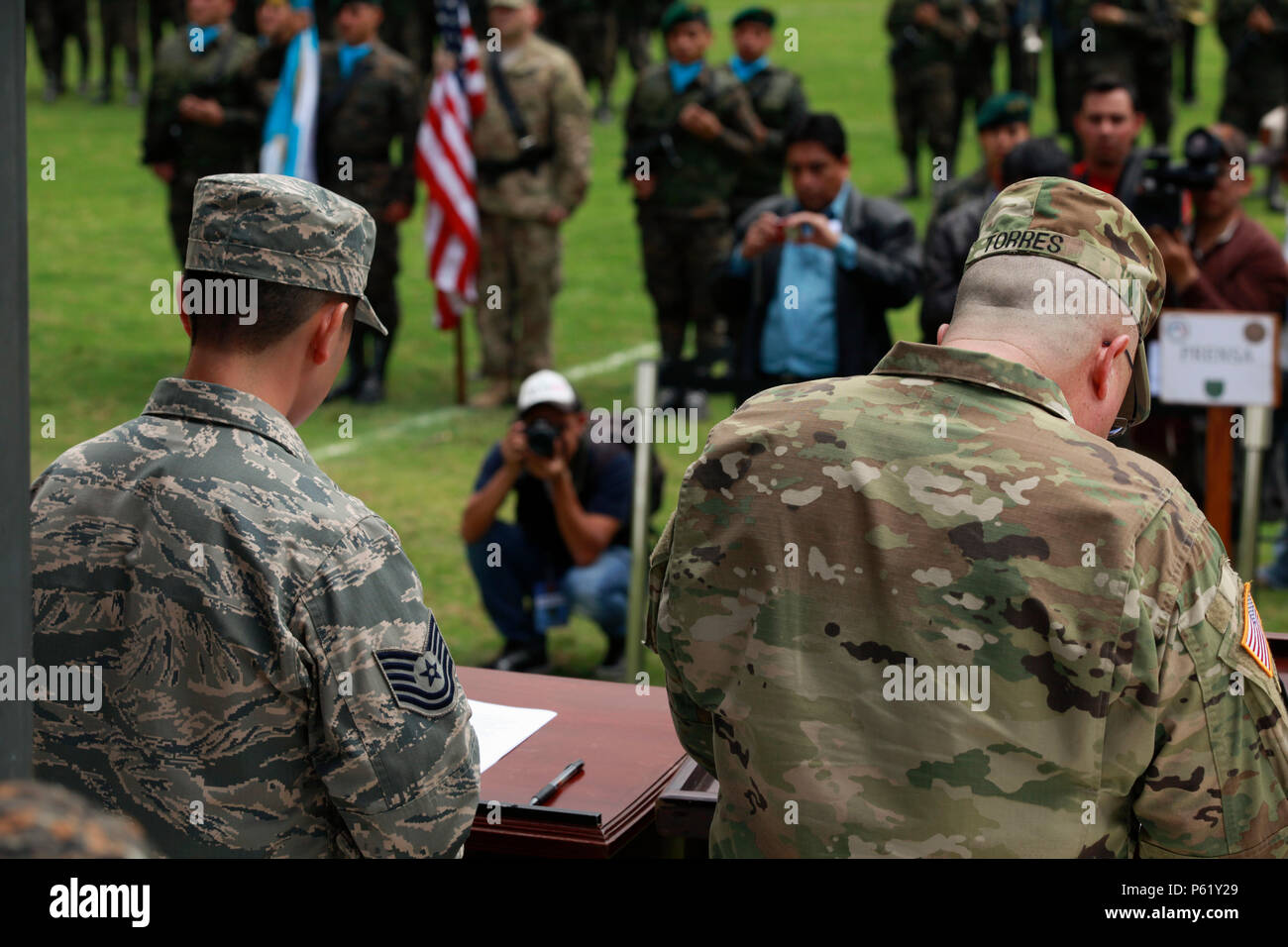 Ronquelrobinson hi-res stock photography and images - Alamy