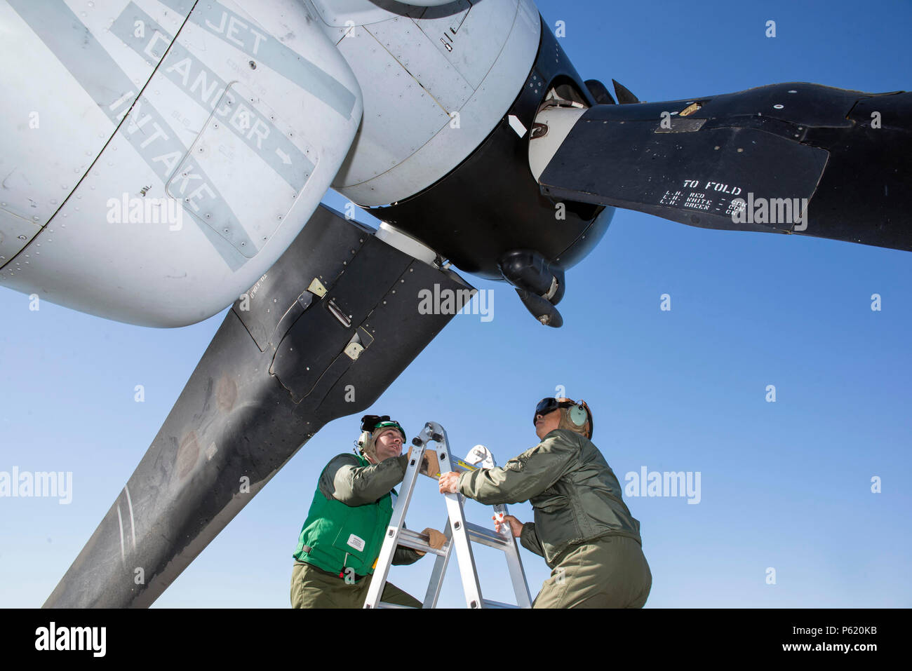Intake water ship hi-res stock photography and images - Alamy