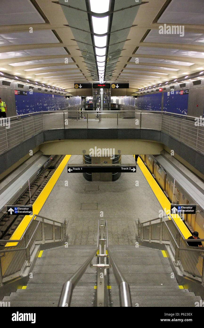 NEW YORK, NY - JULY 2: 96th station of 2nd Avenue subway line - New ...