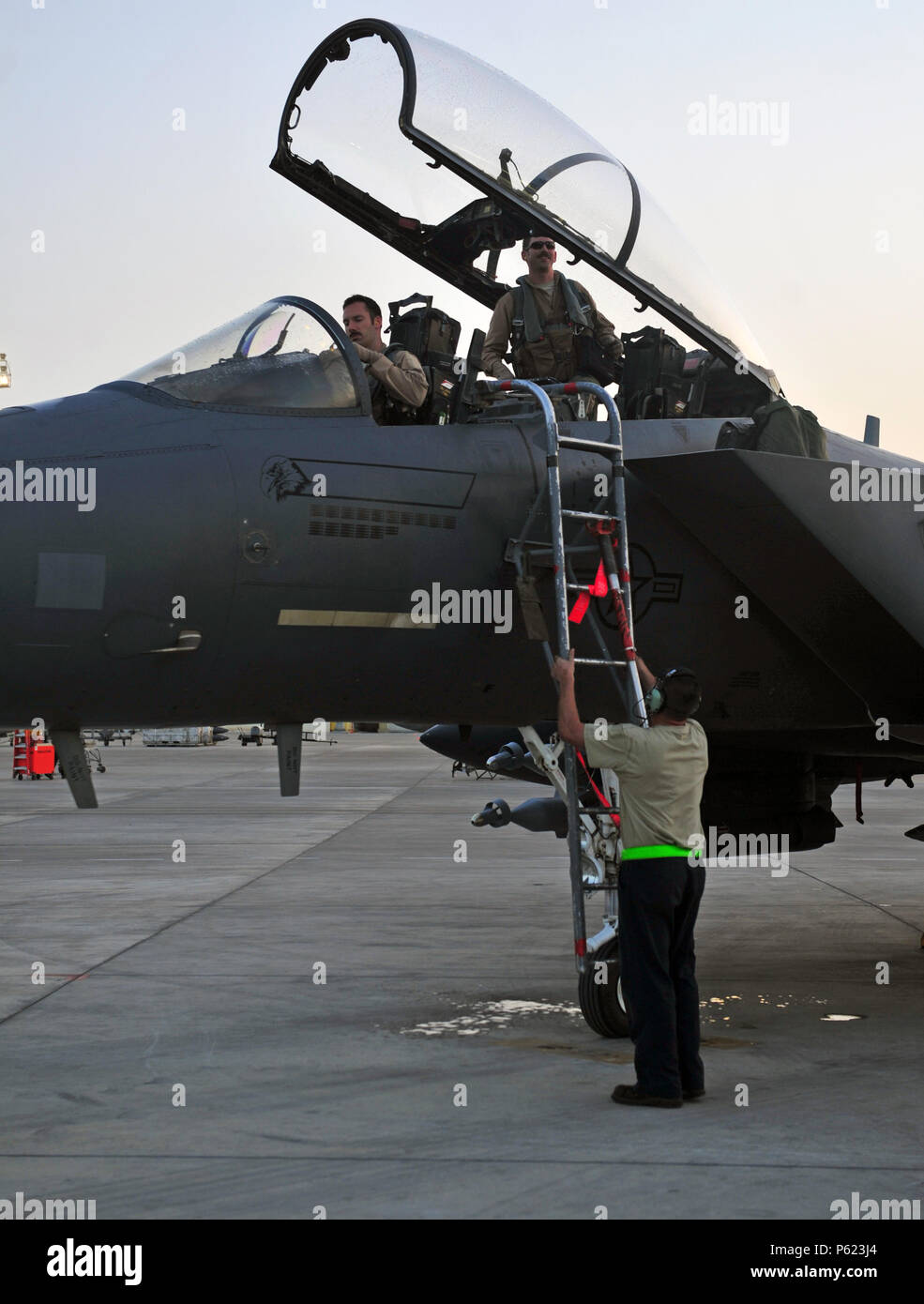 F 15e iraqi freedom hi-res stock photography and images - Alamy