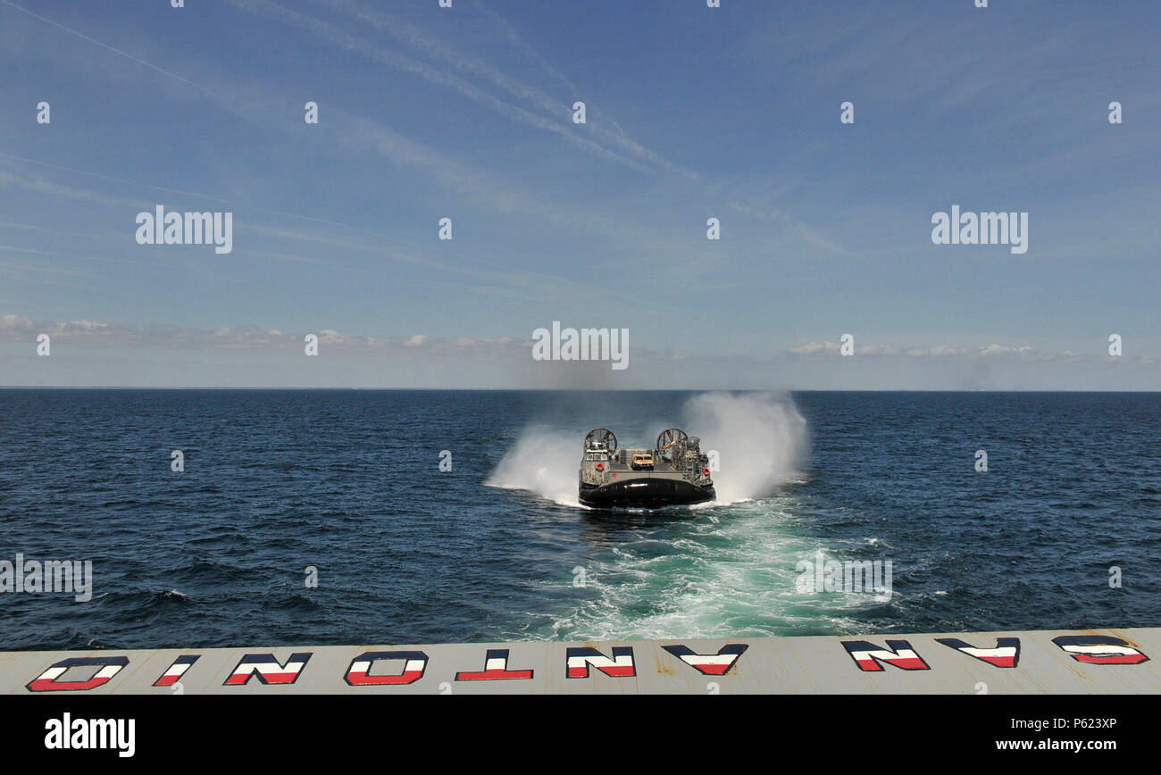 160411-N-PI704-013 ATLANTIC OCEAN (April 11, 2016) An air cushion ...