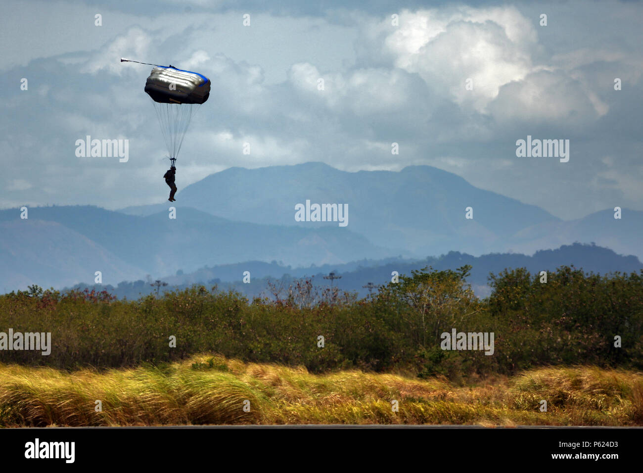 Afp airport hi-res stock photography and images - Alamy