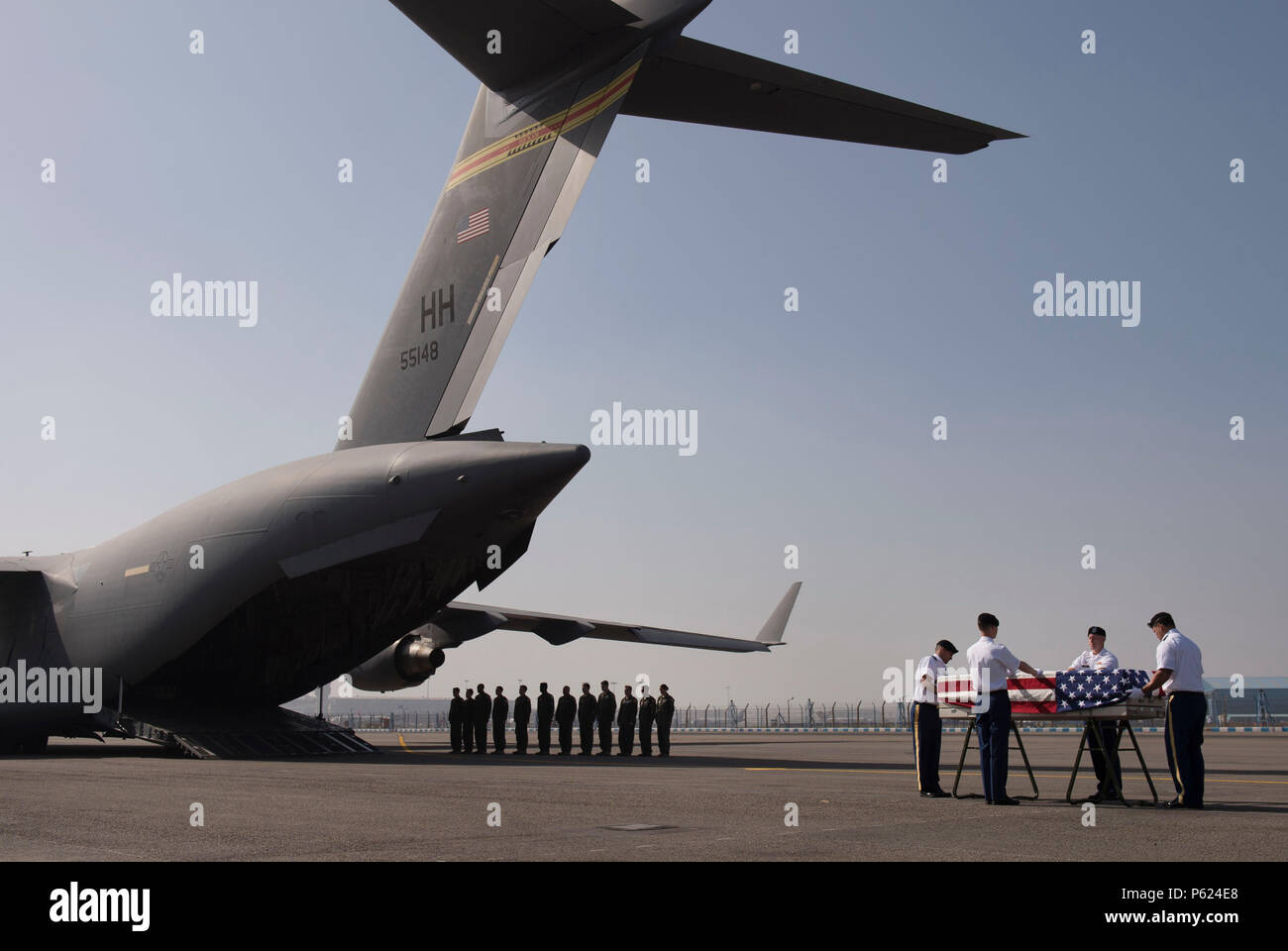 U.S Army Soldiers from the Defense POW/MIA Accounting Agency (DPAA ...