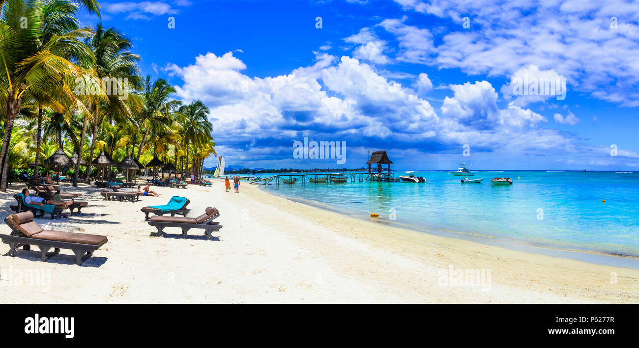 Beautiful beach of Mauritius island,Flic en Flac Stock Photo - Alamy