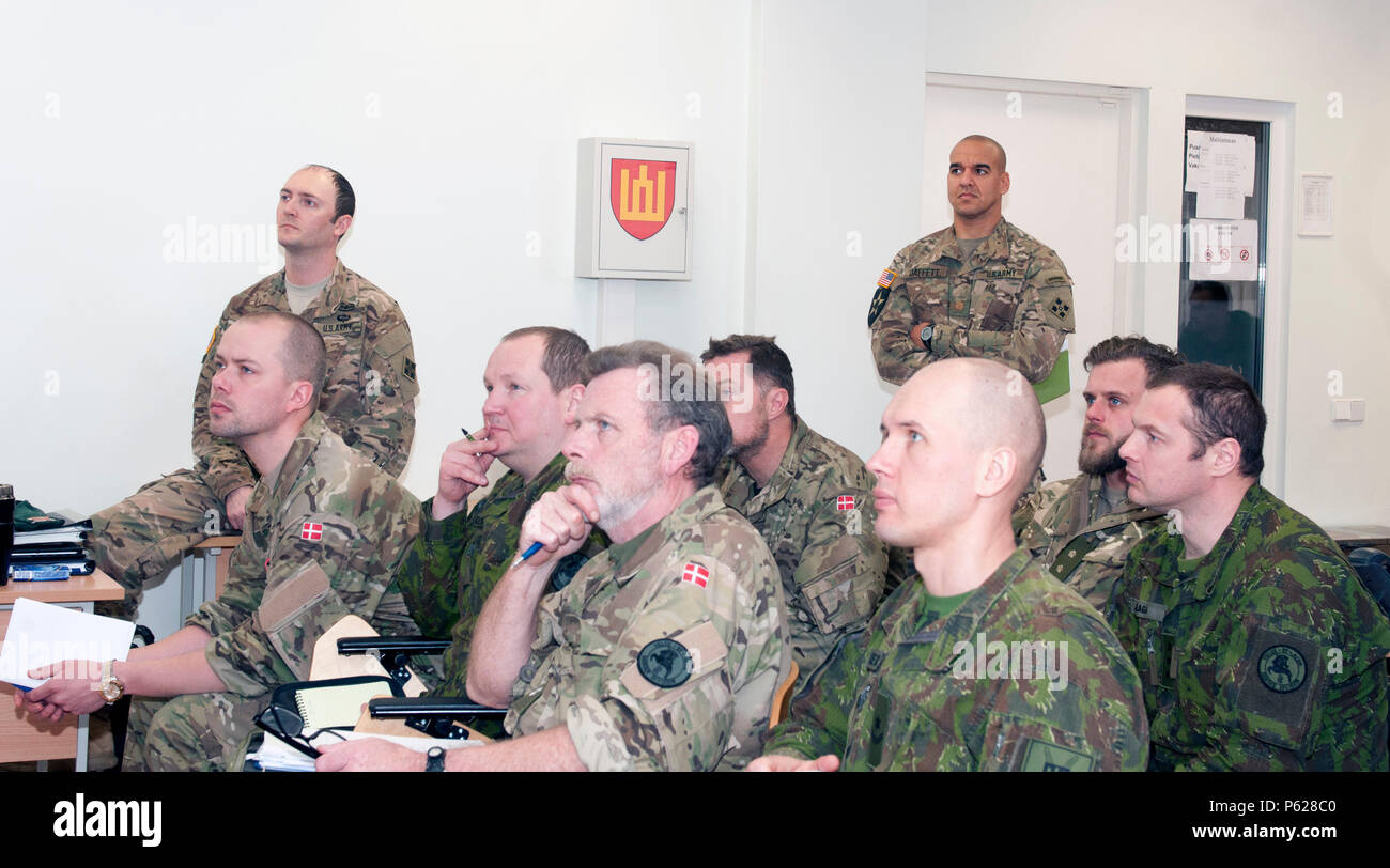 Shred experineces hi-res stock photography and images - Alamy