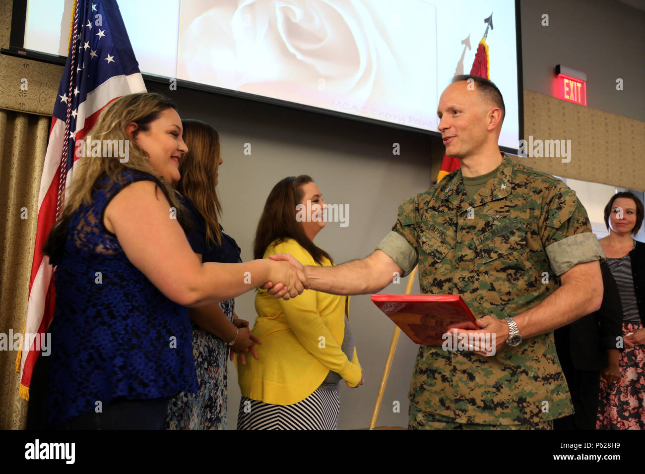 Col chris pappas iii hi-res stock photography and images - Alamy