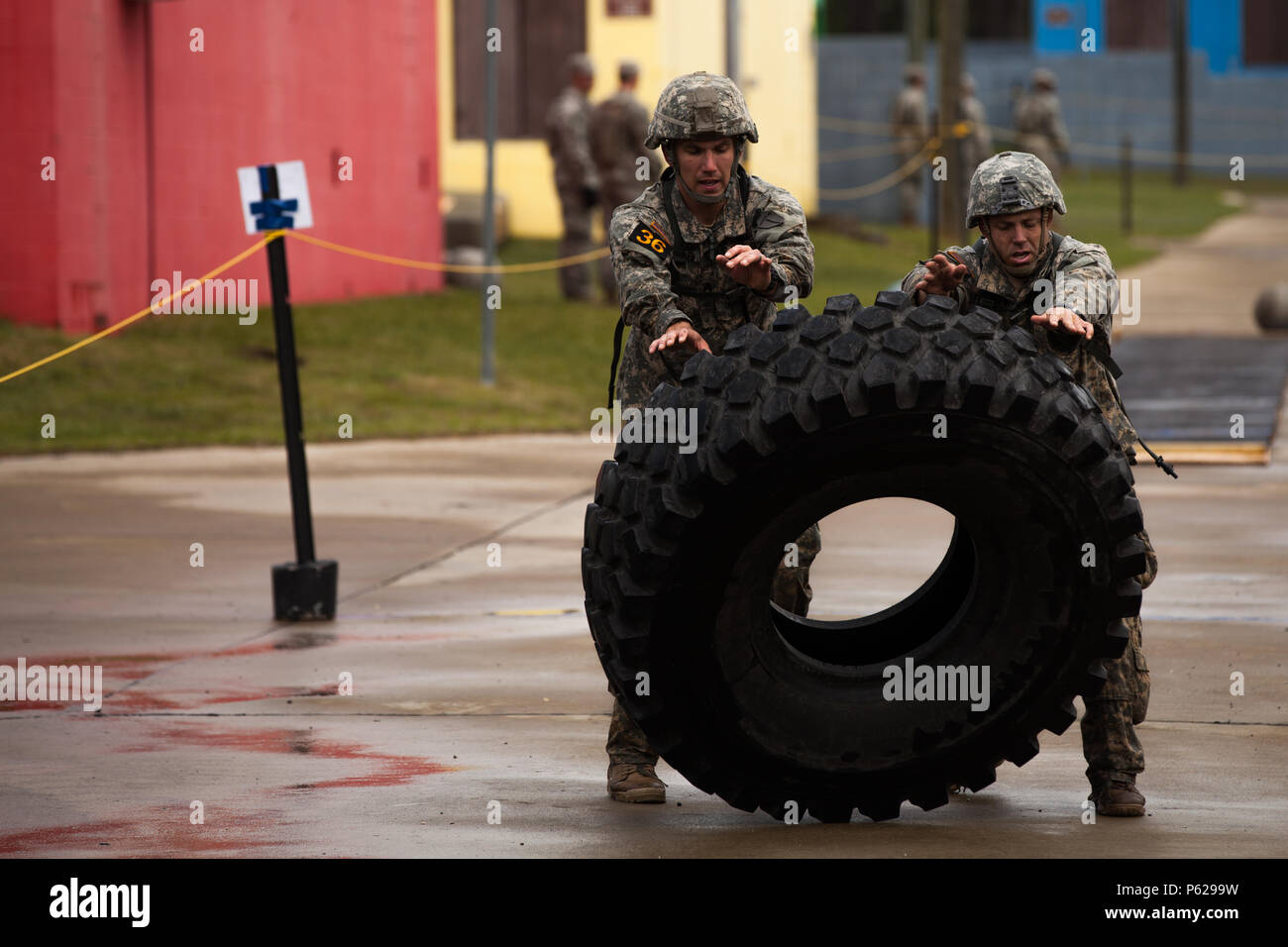 Airborne and ranger training brigade hi-res stock photography and ...