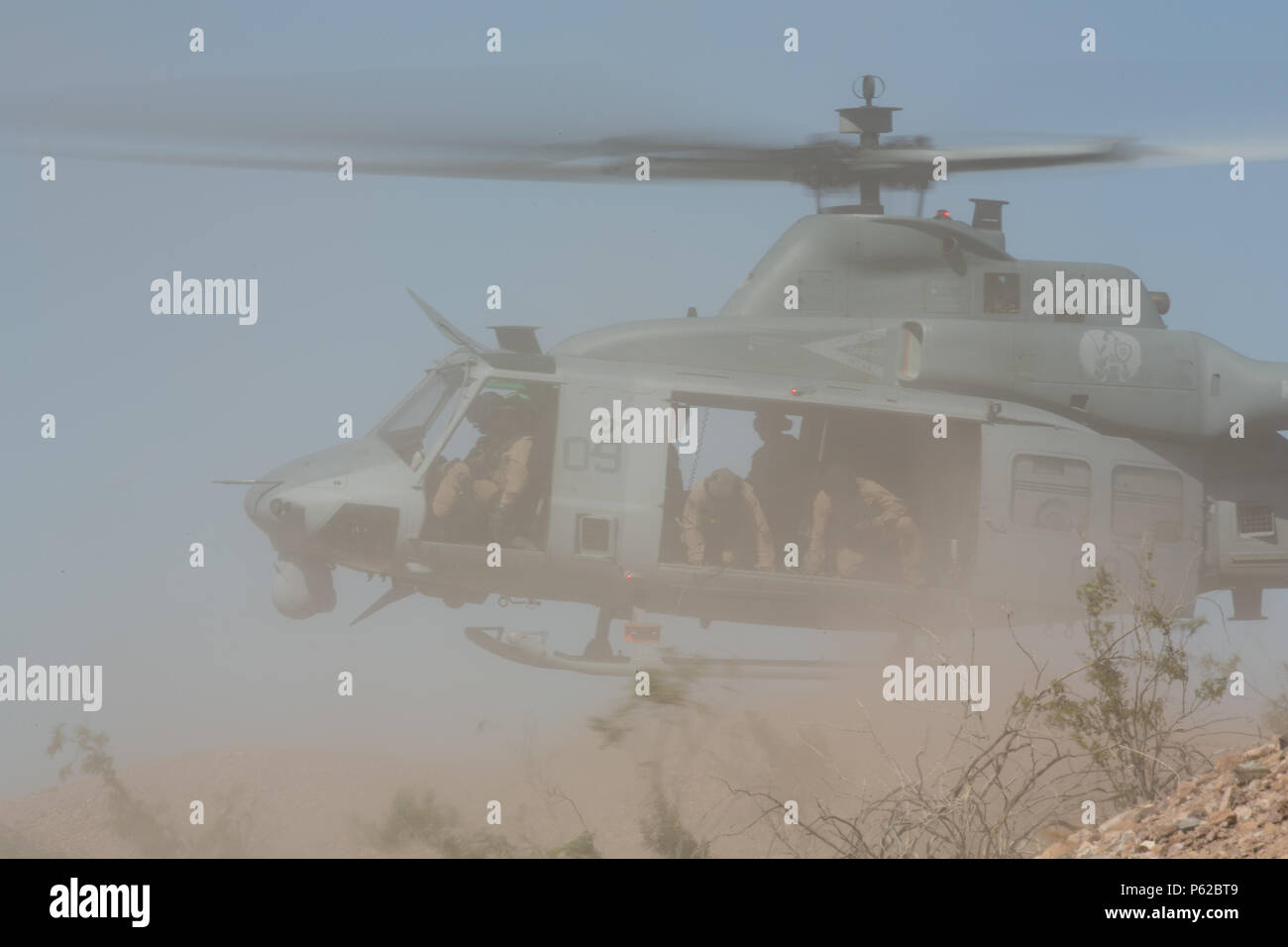 U.S. Marines with Alpha Company, Radio Reconnaissance Platoon, 1st ...