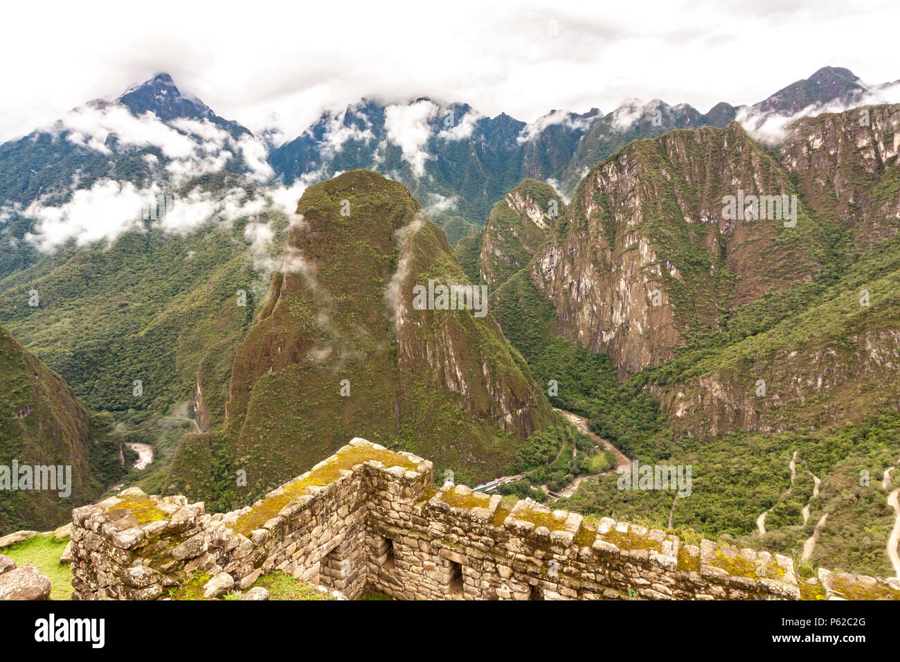 Machu Picchu, 15th-century Inca citadel situated on a mountain ridge ...