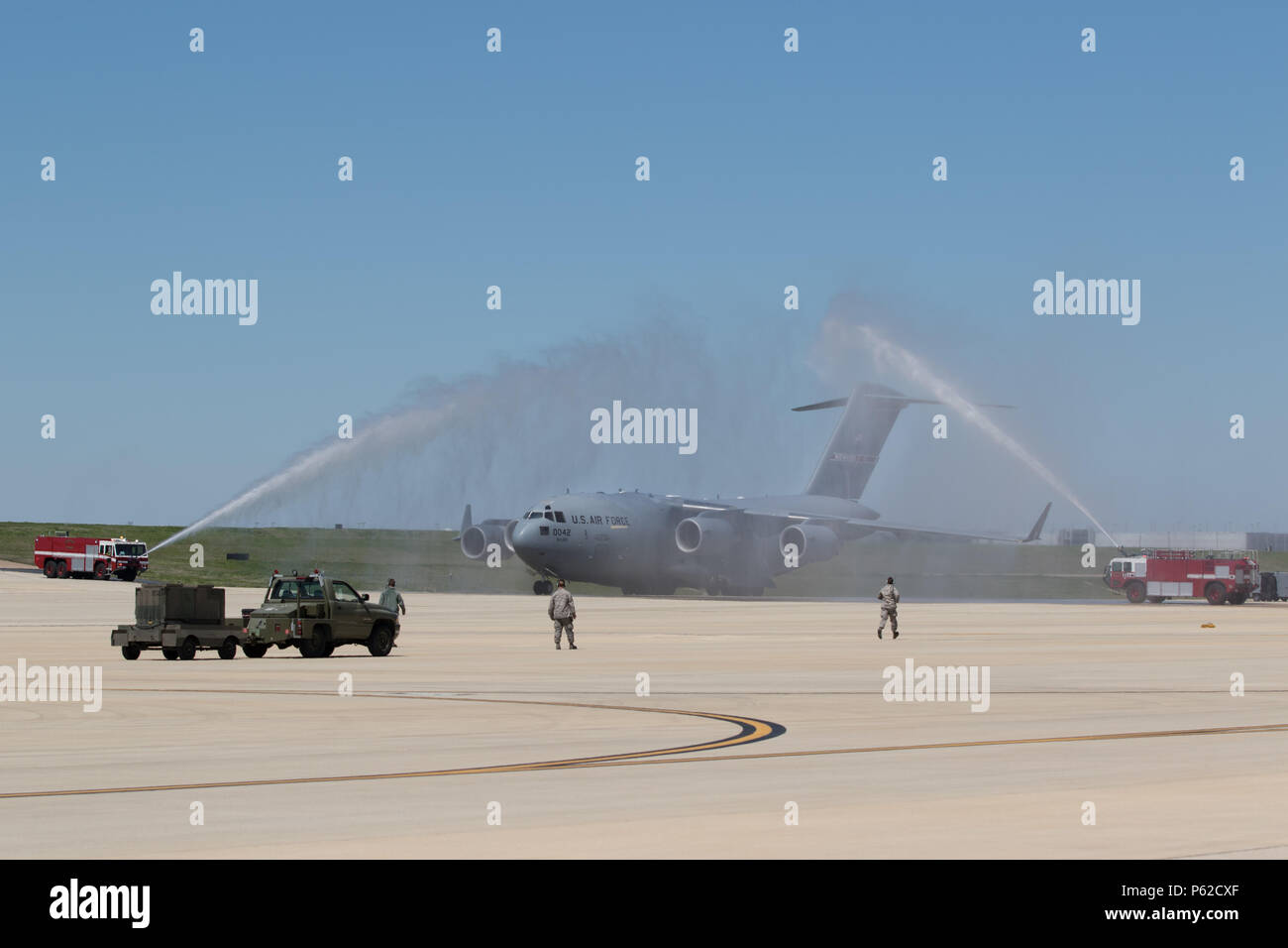 Col. Mark J. Devine, Commander, 164th Airlift Wing, Tennessee Air ...