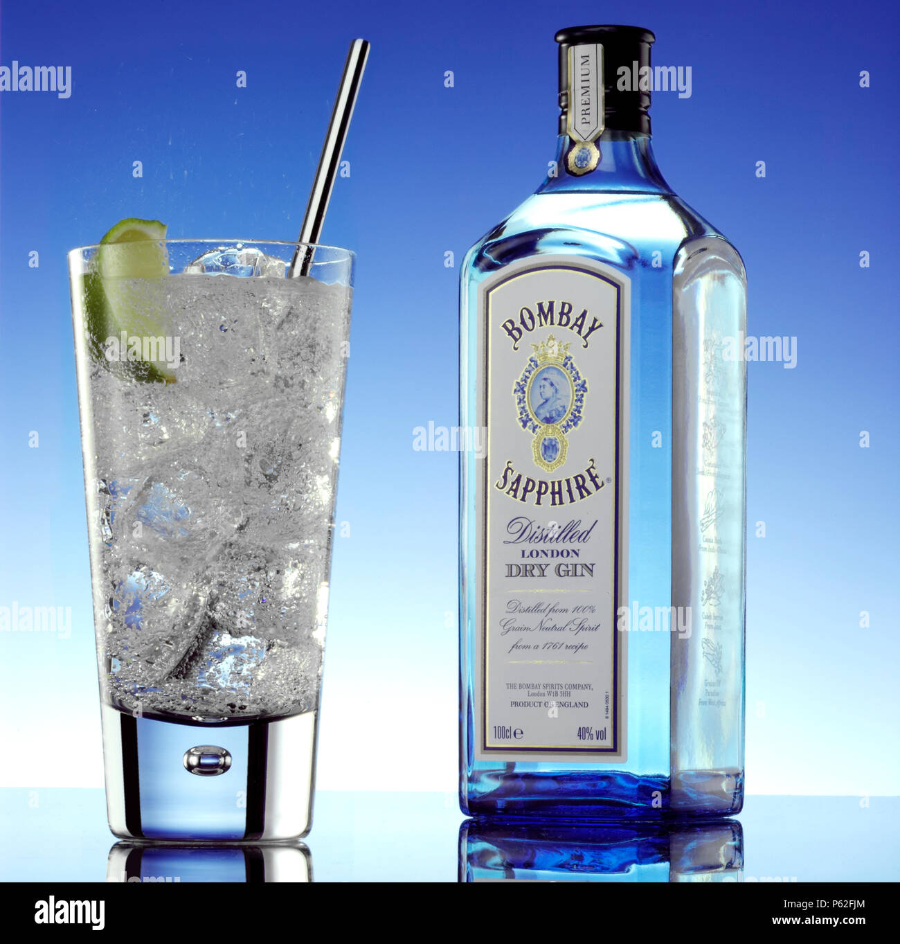 Bombay Sapphire gin and tonic Stock Photo - Alamy