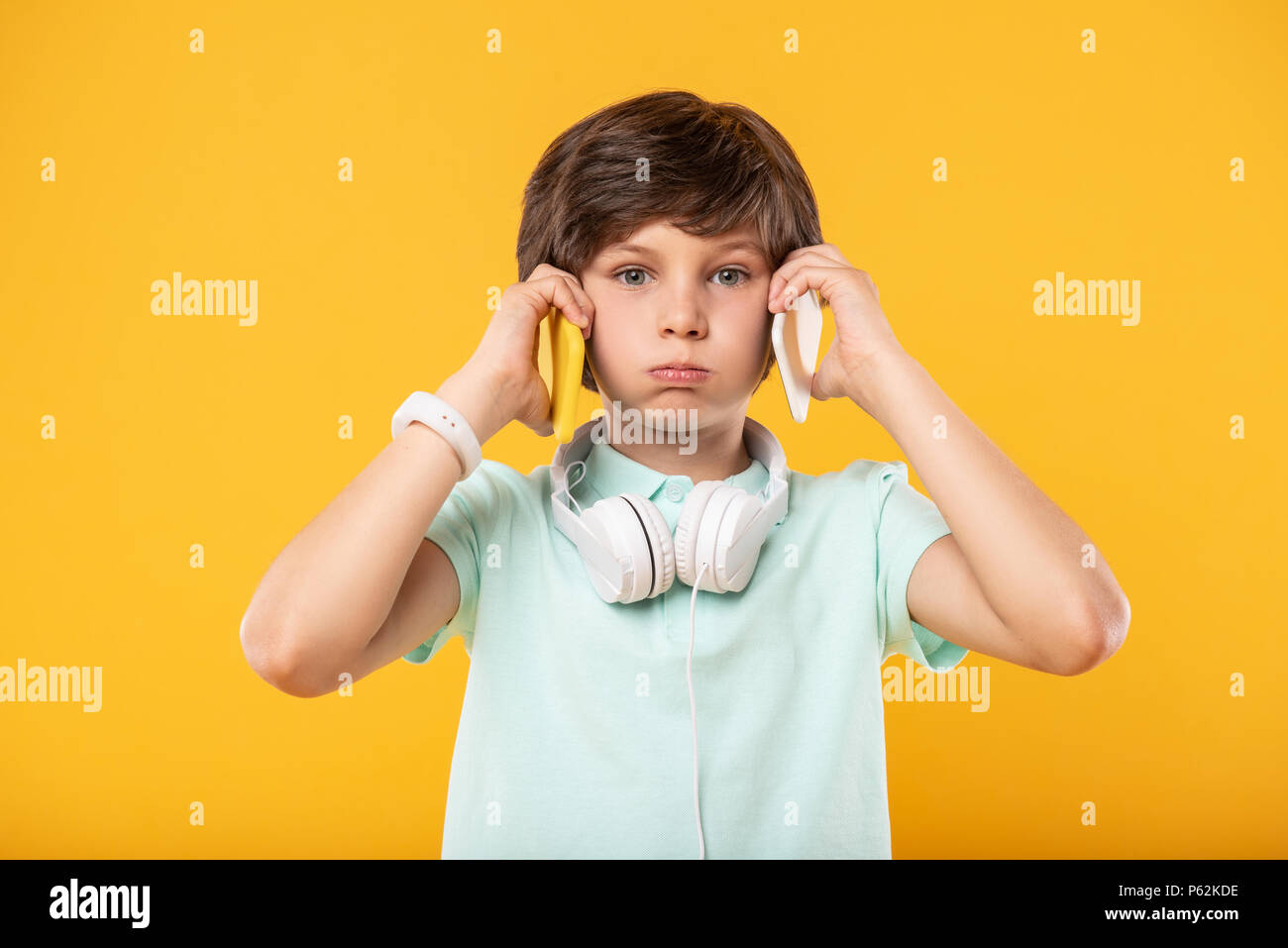 Funny phones hi-res stock photography and images - Alamy