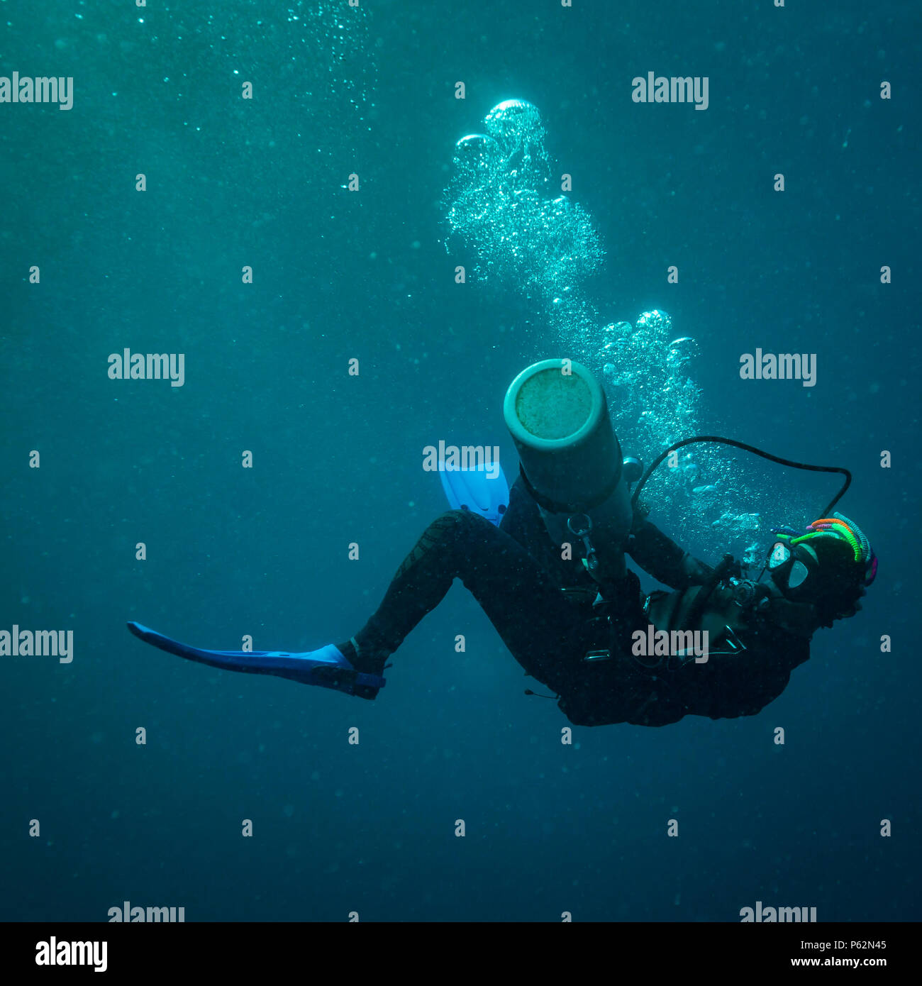 Sidemount dive hi-res stock photography and images - Alamy