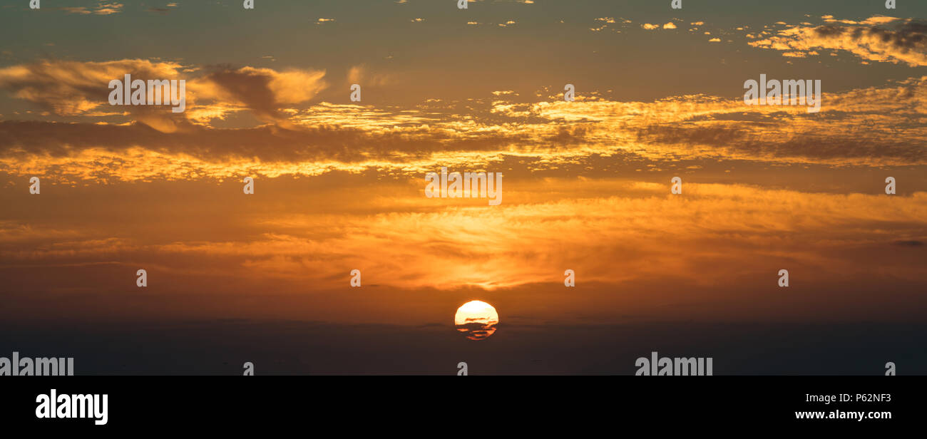 Sunlight color light blue sunrise hi-res stock photography and images ...