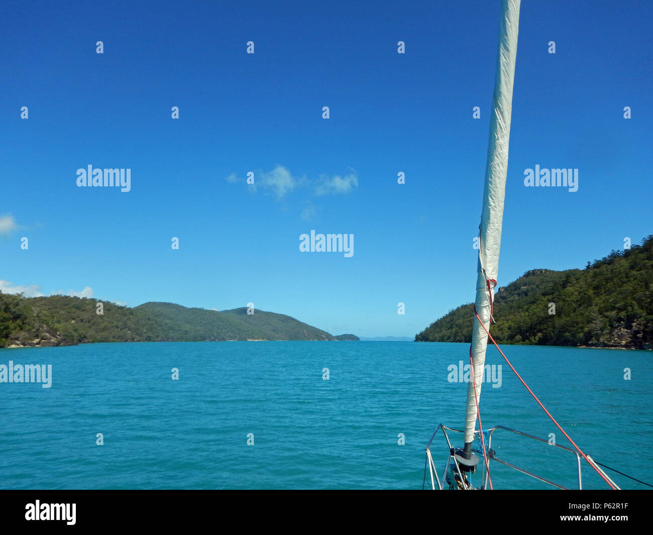 Hook Island view from sailboat Stock Photo - Alamy