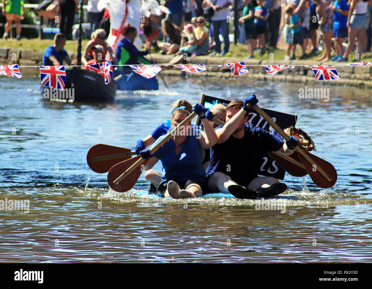 Homemade Raft High Resolution Stock Photography and Images - Alamy