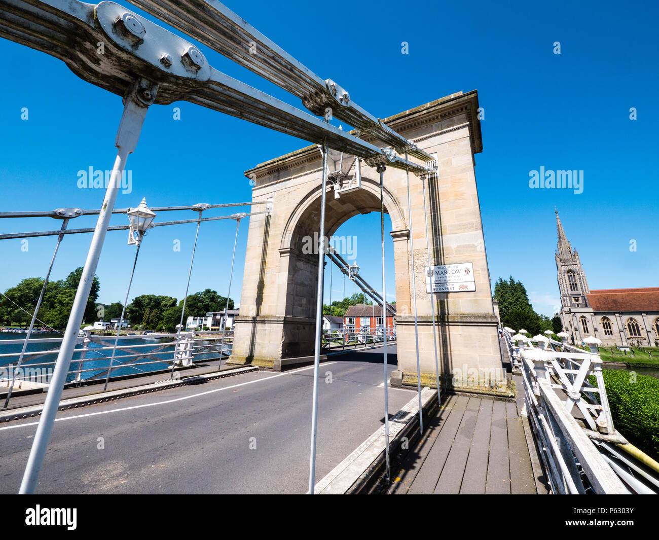 Marlow Bridge suspension bridge, Across River Thames Designed by ...