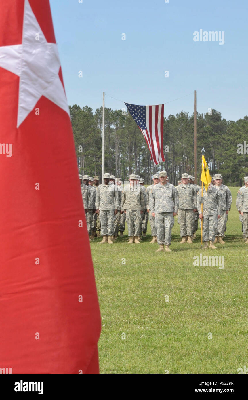 2nd battalion 198th armored regiiment hi-res stock photography and ...