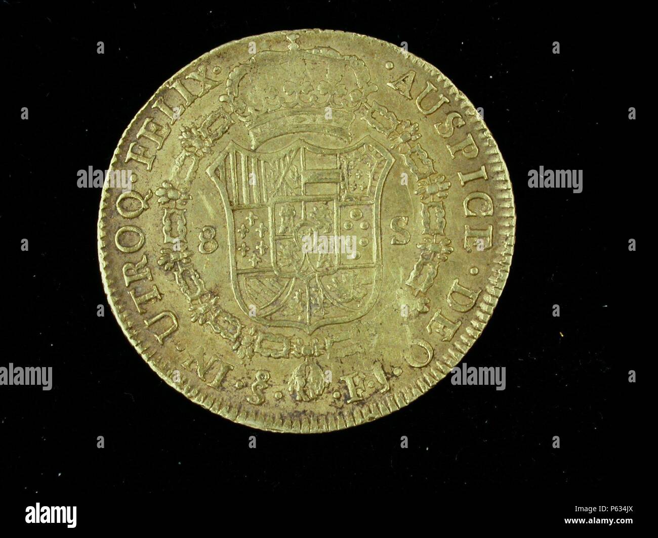 Escudos de armas escudos hi-res stock photography and images - Alamy