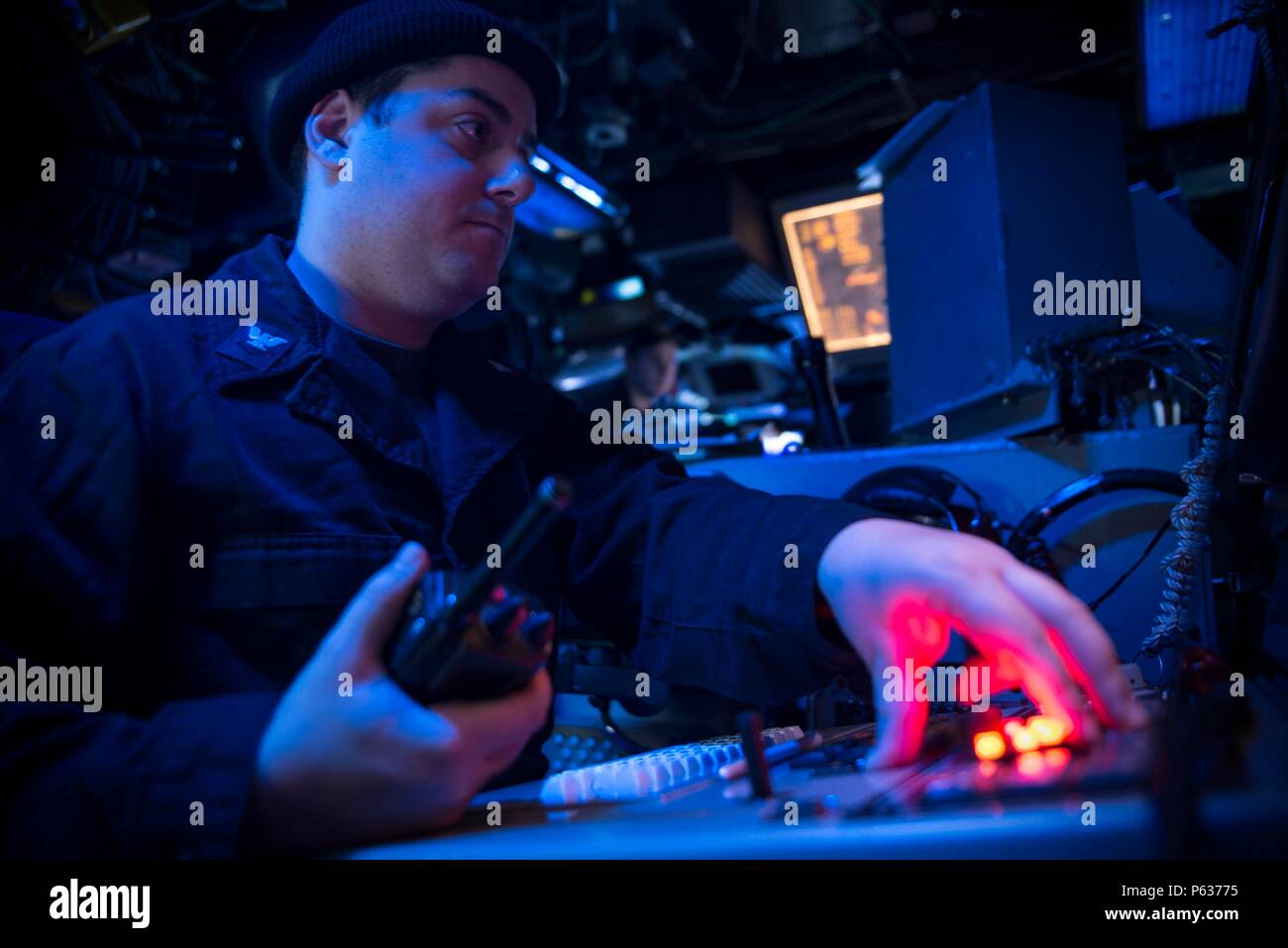 Mk36 chaff launcher hi-res stock photography and images - Alamy