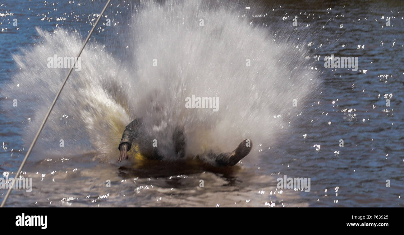 U.S. Army Cpl. Scott Slater, 75th Ranger Regiment, splashes into ...