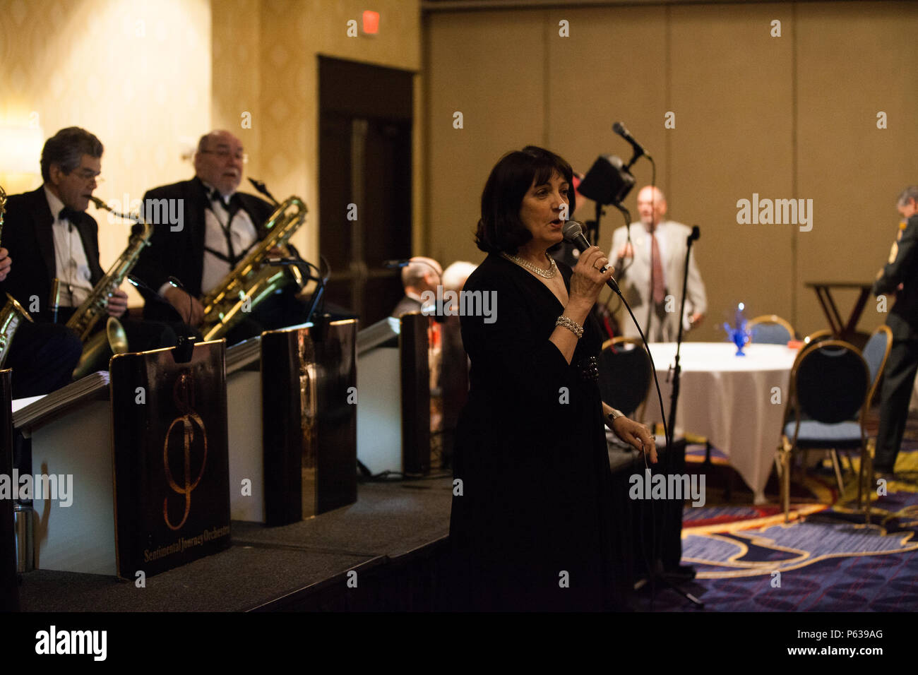 Lead vocalist of the Sentimental Journey Orchestra, Amy Holloway ...