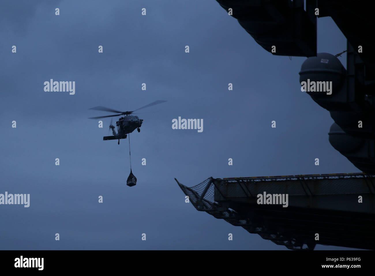 Amphibious squadron six phibron 6 hi-res stock photography and images ...