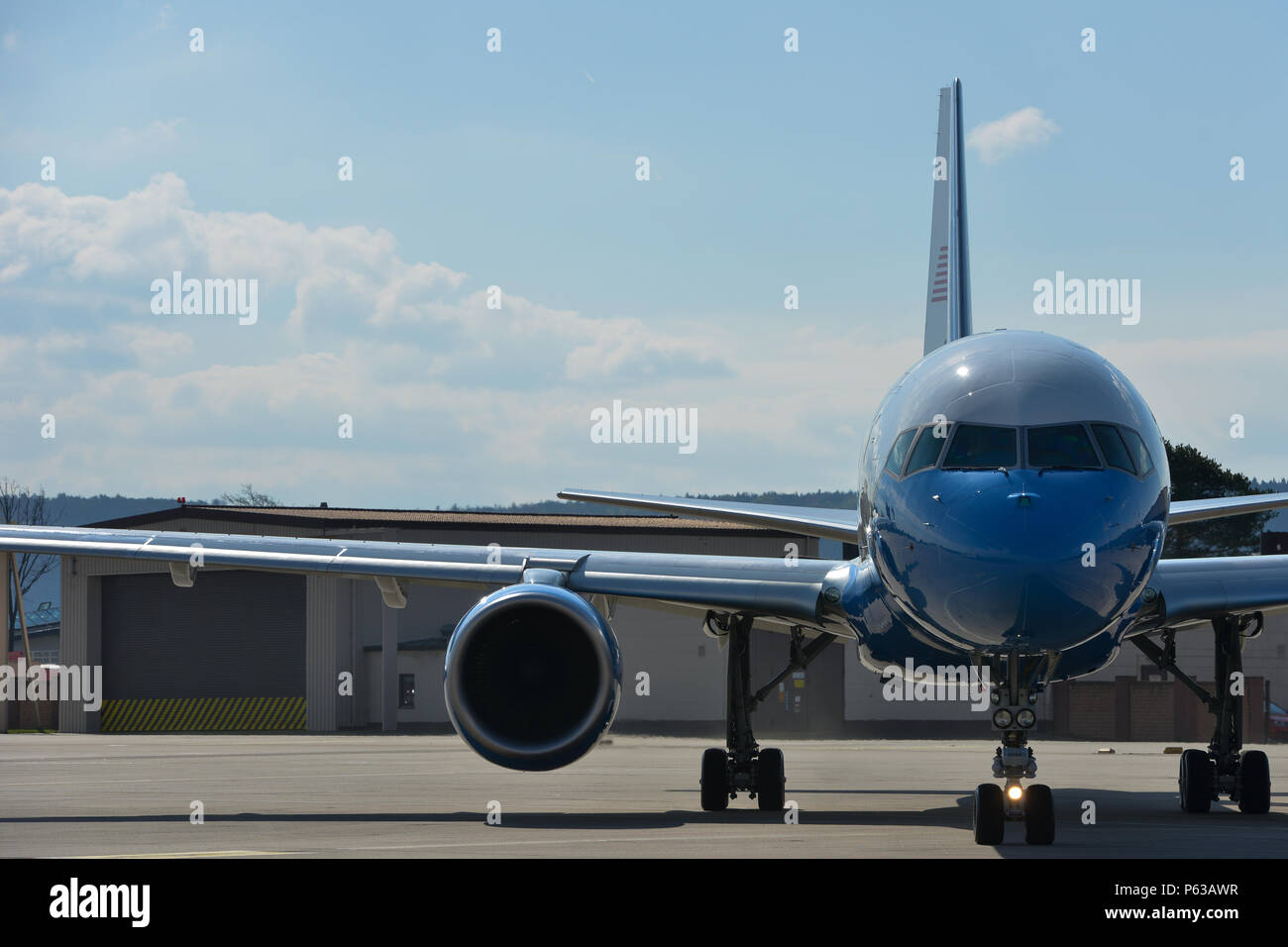 Boeing e 4 airborne command post hi-res stock photography and images ...