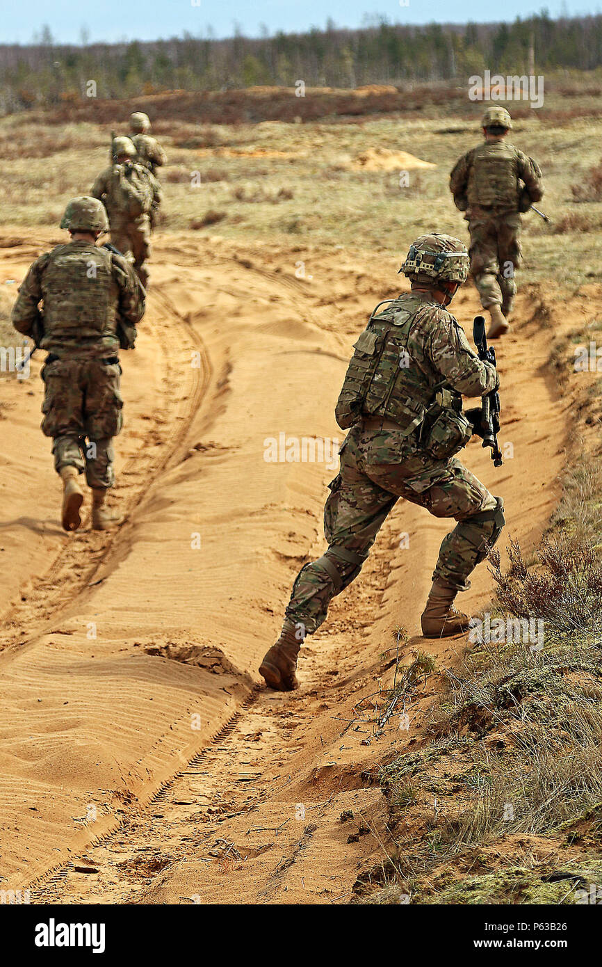 A soldier assigned to Headquarters and Headquarters Troop, 3rd Squadron ...