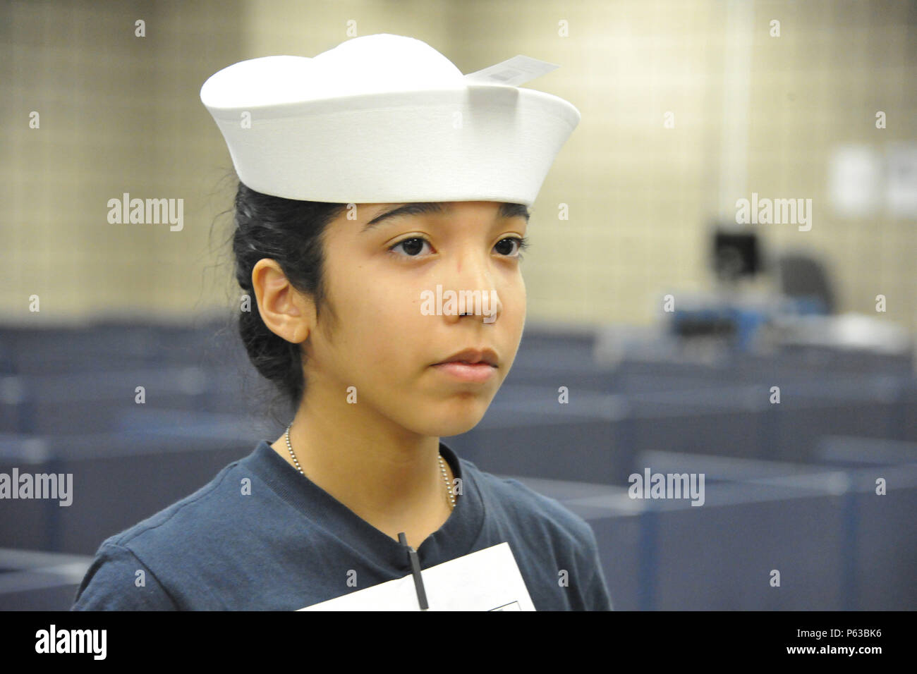 160404-N-CM124-004 GREAT LAKES, Ill. (April 4, 2016) Seaman Recruit ...
