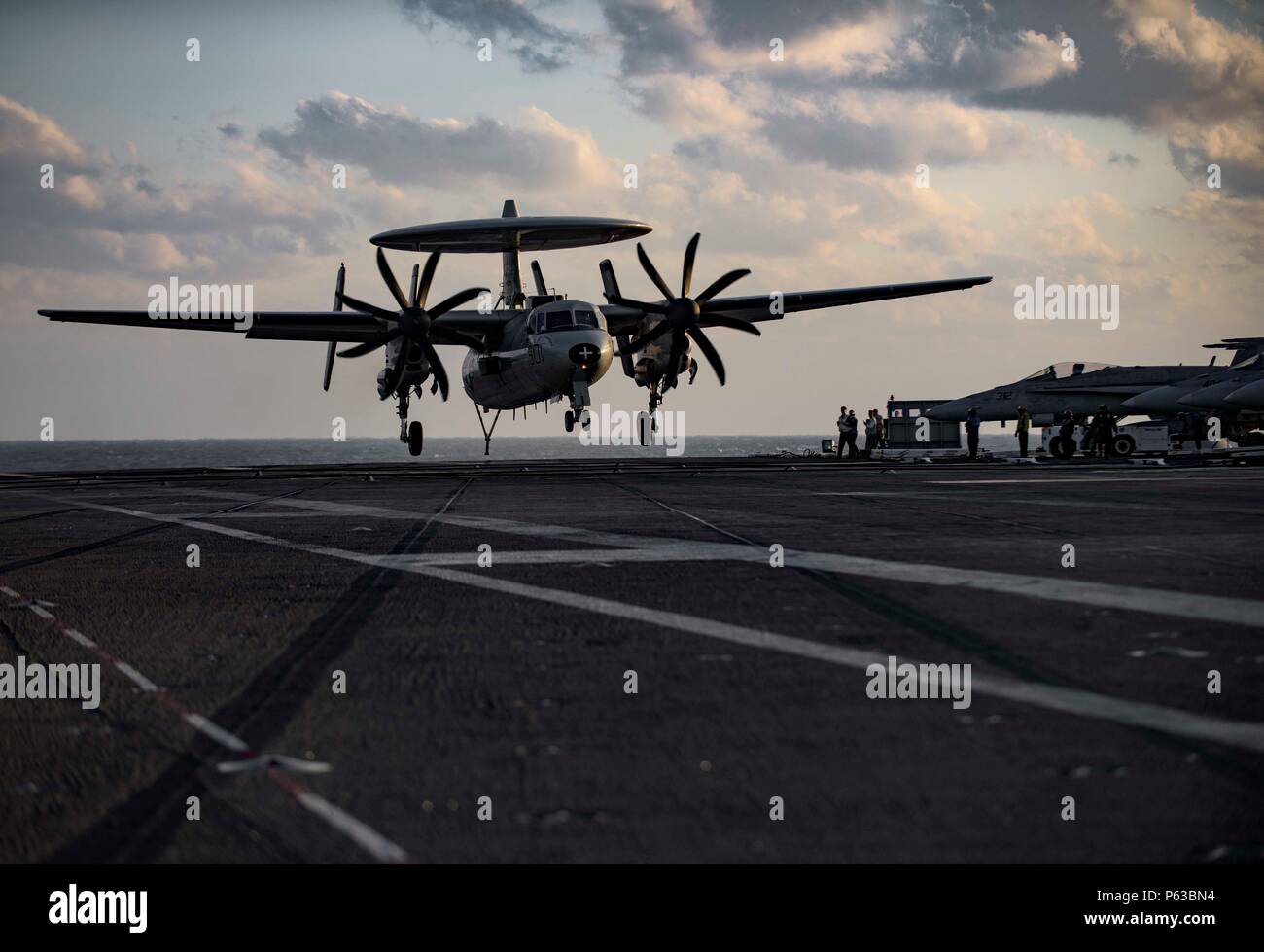 160405-N-OR652-024 ATLANTIC OCEAN (April 5, 2016) An E-2C Hawkeye ...