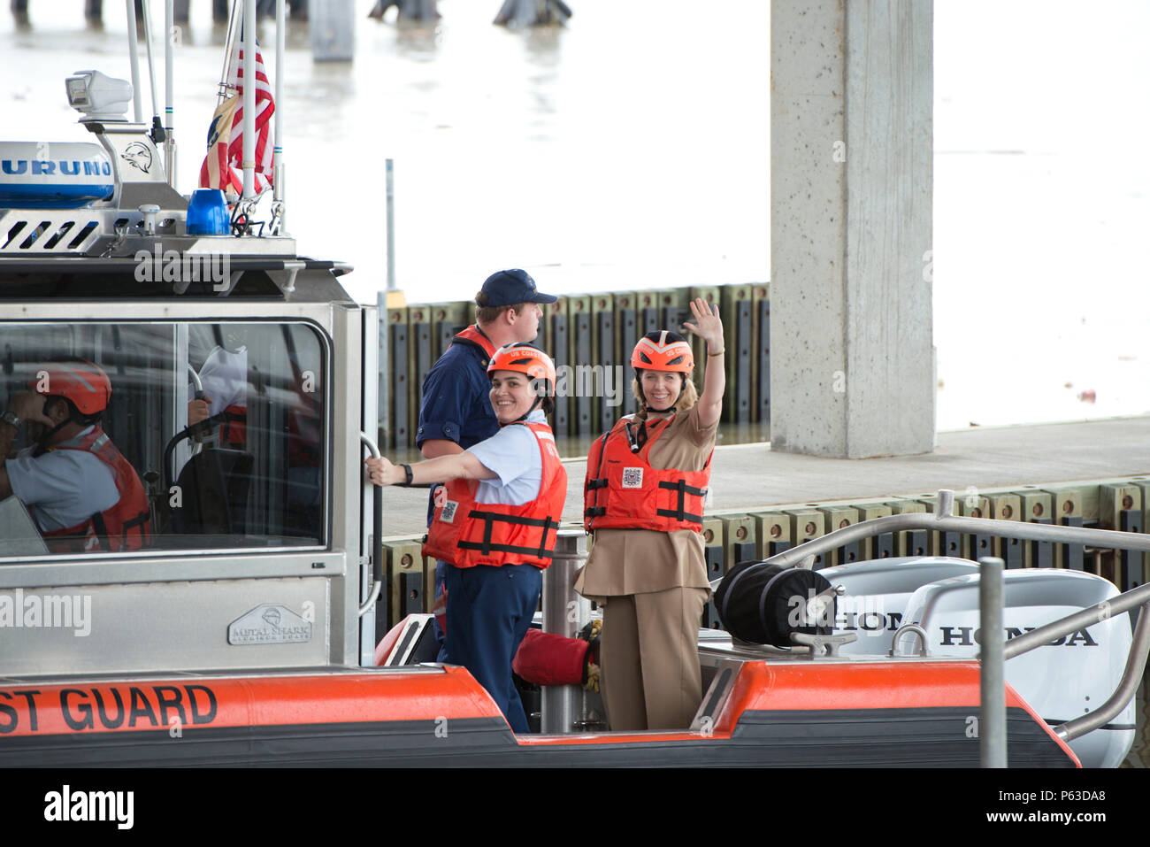 HOUSTON - U.S. Navy Lieutenant Commander Shannon Souma, in charge of ...