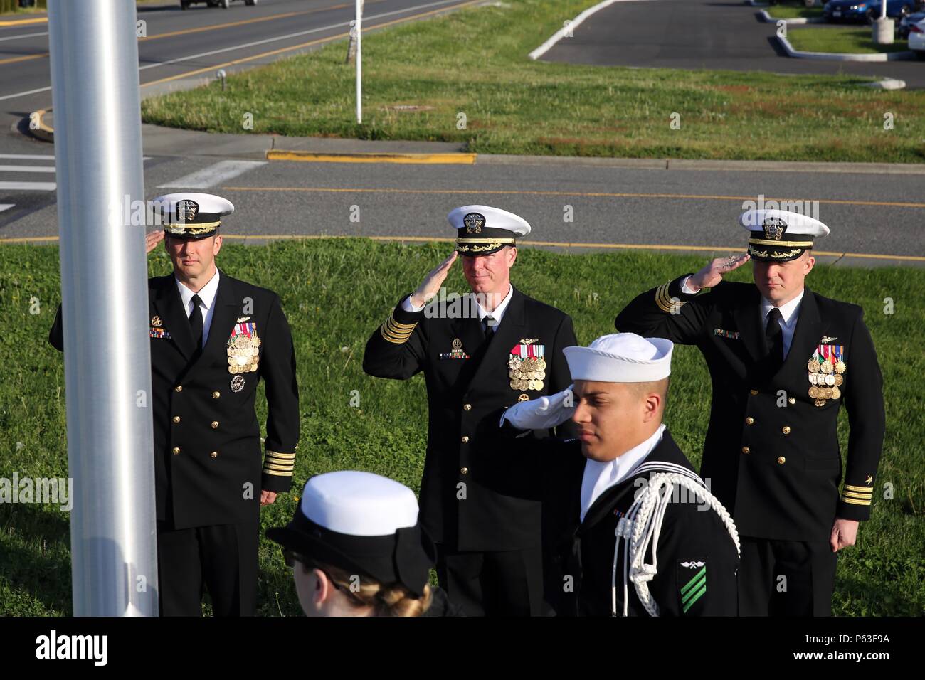 160425-N-DC740-039 OAK HARBOR, Wash. (April 25, 2016) Capt. Scott Farr ...