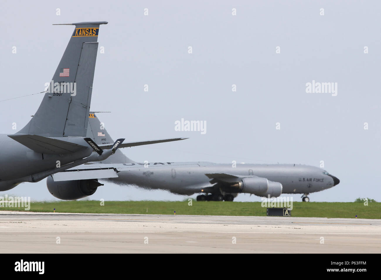 The 190th Air Refueling Wing evacuates four KC-135R Stratotankers from ...
