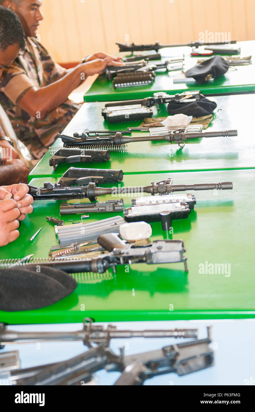 Members of His Majesty's Armed Forces of the Kingdom of Tonga conduct ...