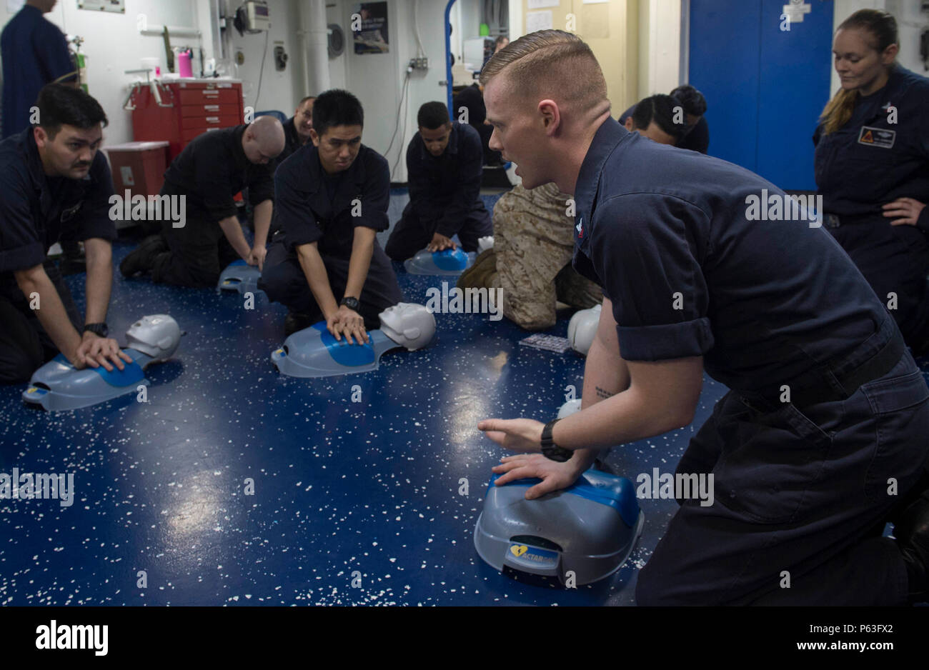 160425-N-YR245-051 GULF OF ADEN (April 25, 2016) Hospital Corpsman 2nd ...