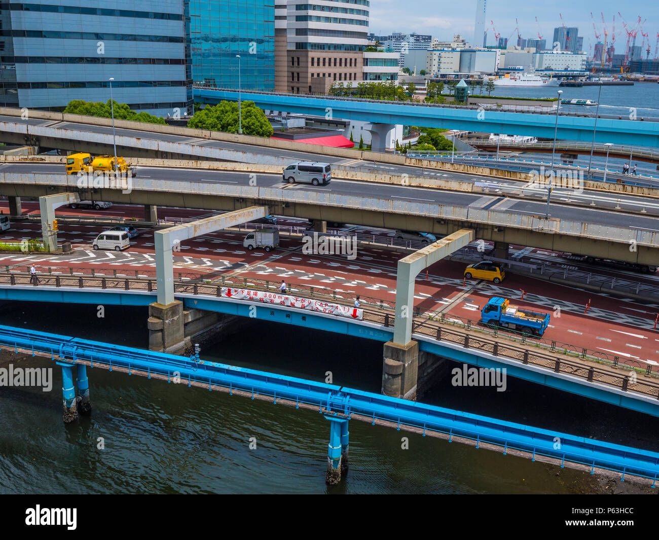 Multi level streets in hi-res stock photography and images - Alamy