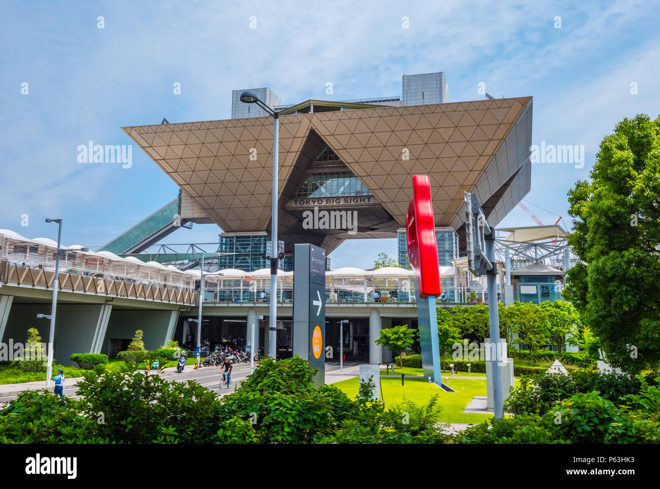 Tokyo big sight international exhibition center hi-res stock ...