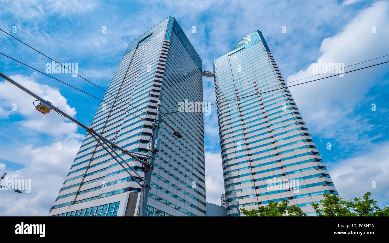 Sumitomo Corporation Buildings in Tokyo - TOKYO / JAPAN - JUNE 12, 2018 ...