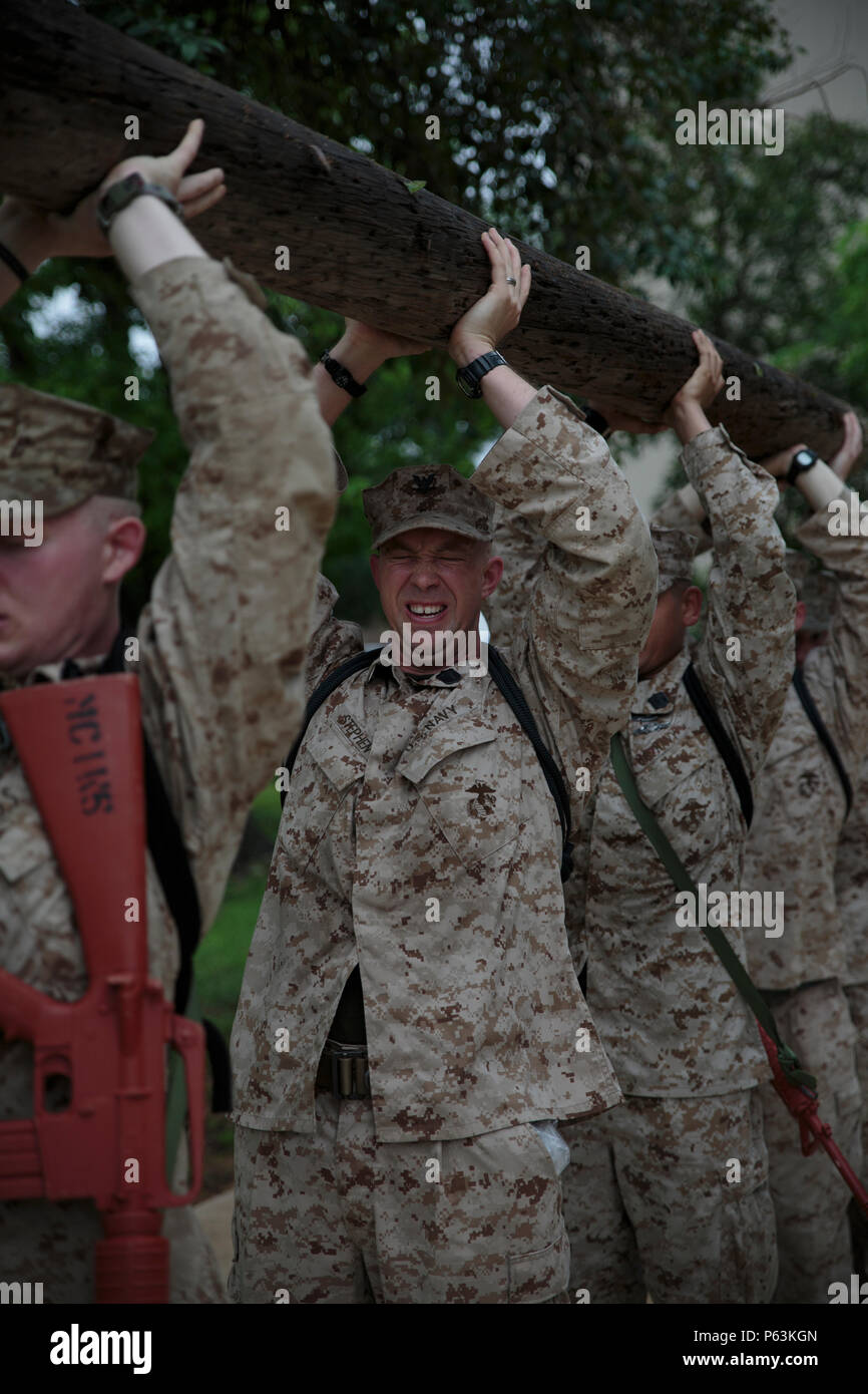 Fleet marine force reconnaissance corpsman hi-res stock photography and ...