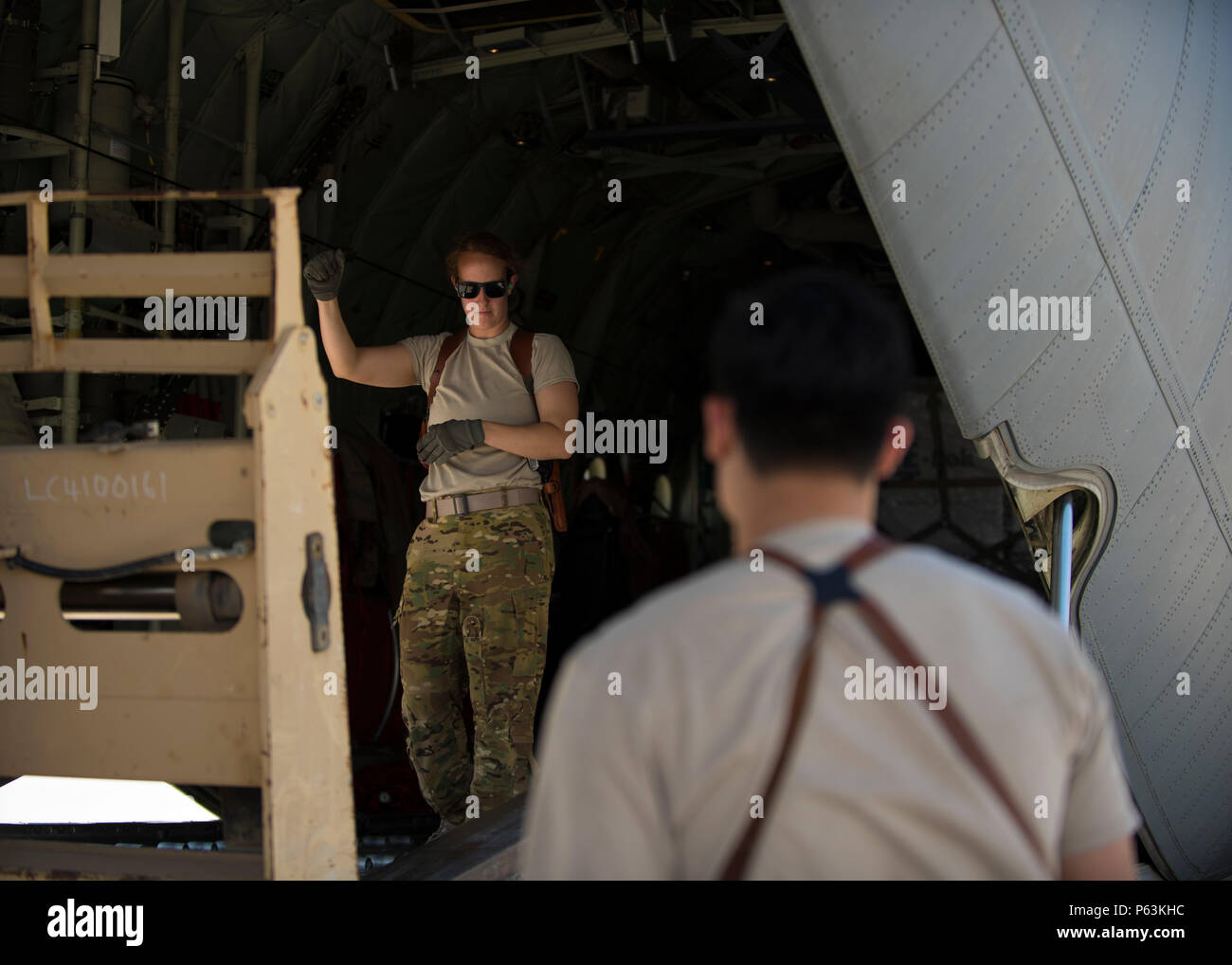Hercules plane loading ramp hi-res stock photography and images - Alamy