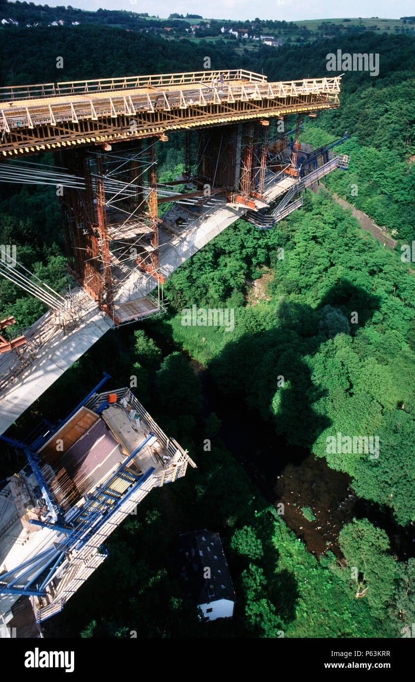 Cable stays provide support for an arch during casting of its concrete ...