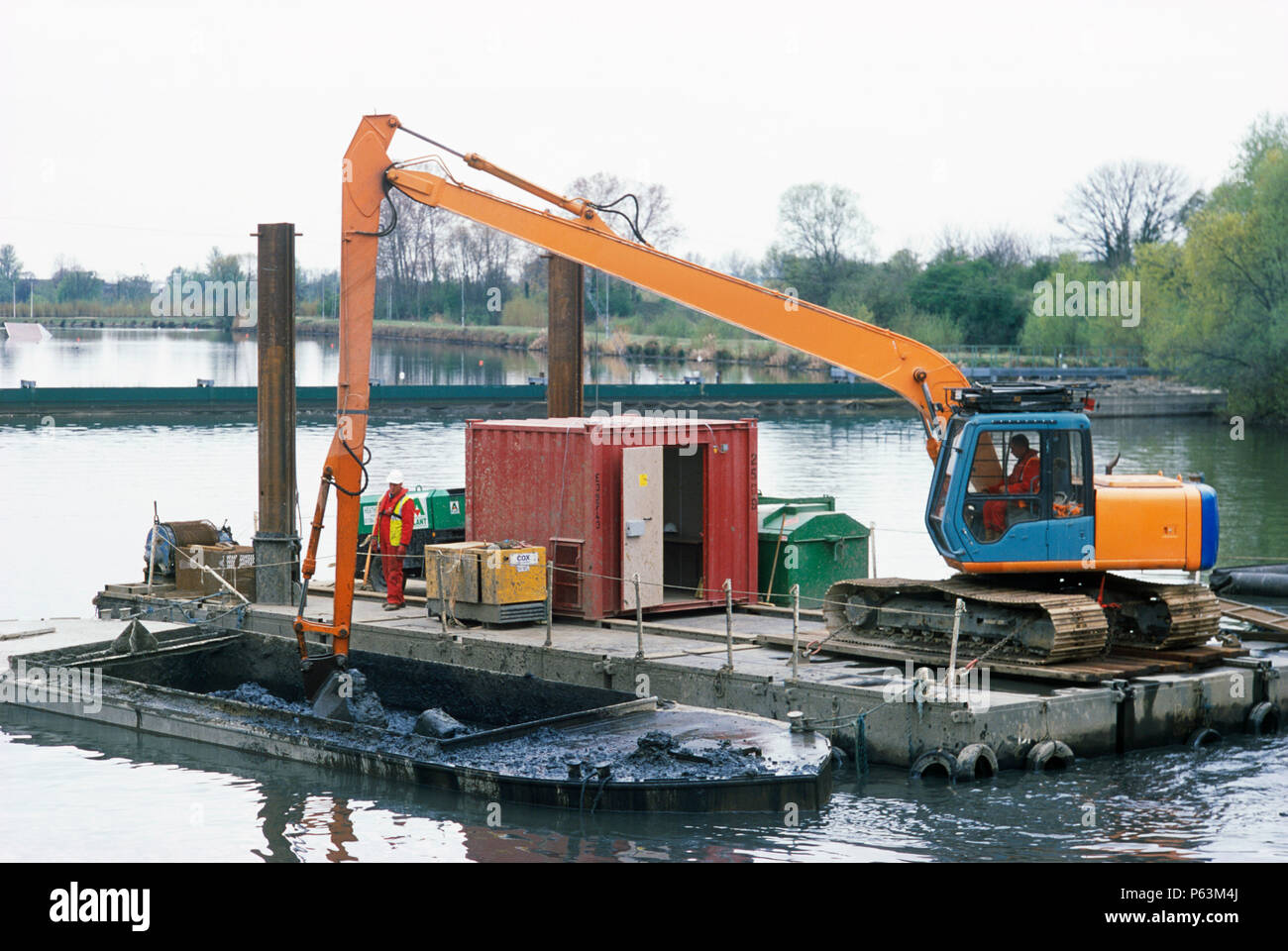 Dredging operations hi-res stock photography and images - Alamy